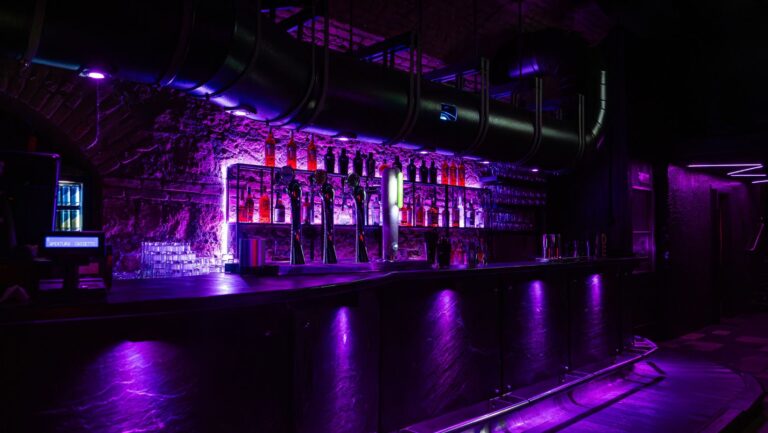 Home - Sinners Club Ristorante e cocktail bar